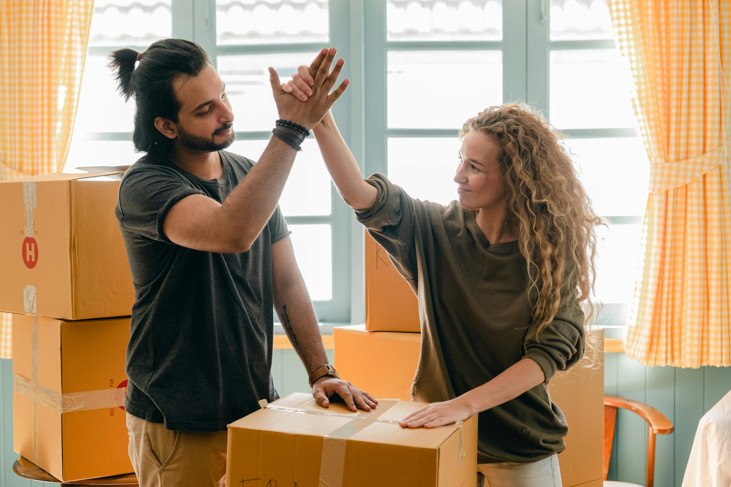 Verhuizen in Nederland: de ultieme checklist - 1BOX Self Storage